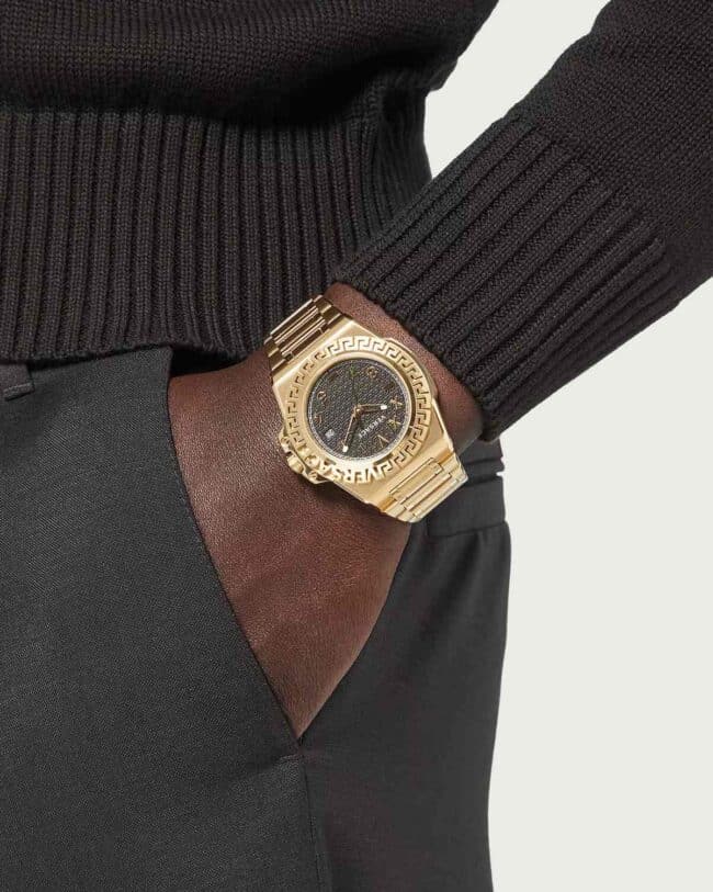 Đồng hồ Versace dây kim loại chính hãng tại Store Việt Nam